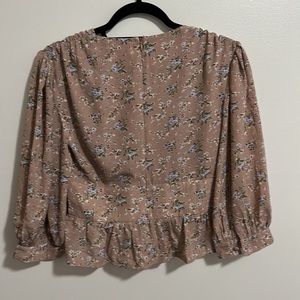 Showpo. | Tops | Nwt Showpo Never As Easy Top In Tan Floral Womens 6 ...